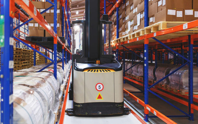 Emerging Trends of Autonomous MHE for Modern Warehousing - SIPMM ...